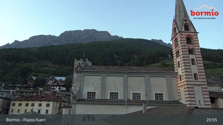 Webcam Bormio: Village Center 1245 m... • Sondrio • Livecam • Live-Stream