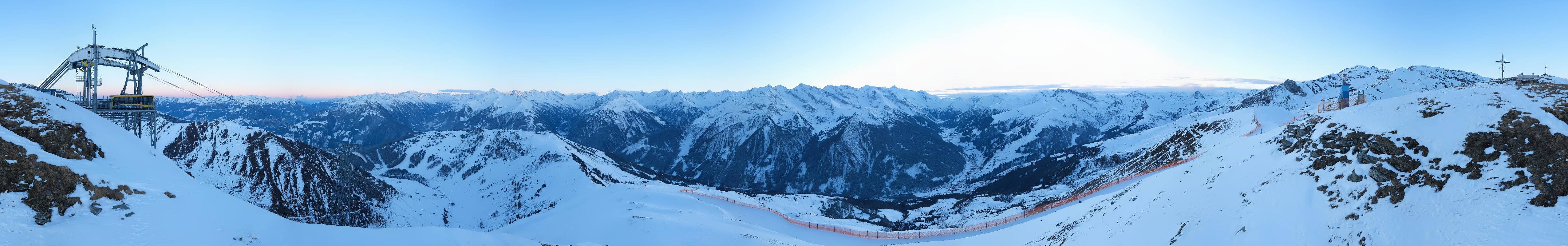 Webcam Mayrhofen - Top station 150er Tux 2365 m... • Zillertal ...